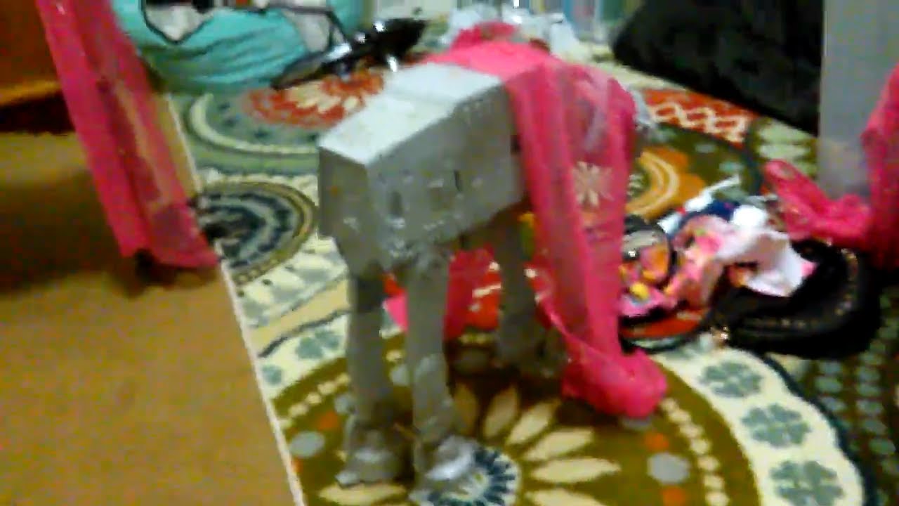 Star Wars Poor AT-AT - YouTube