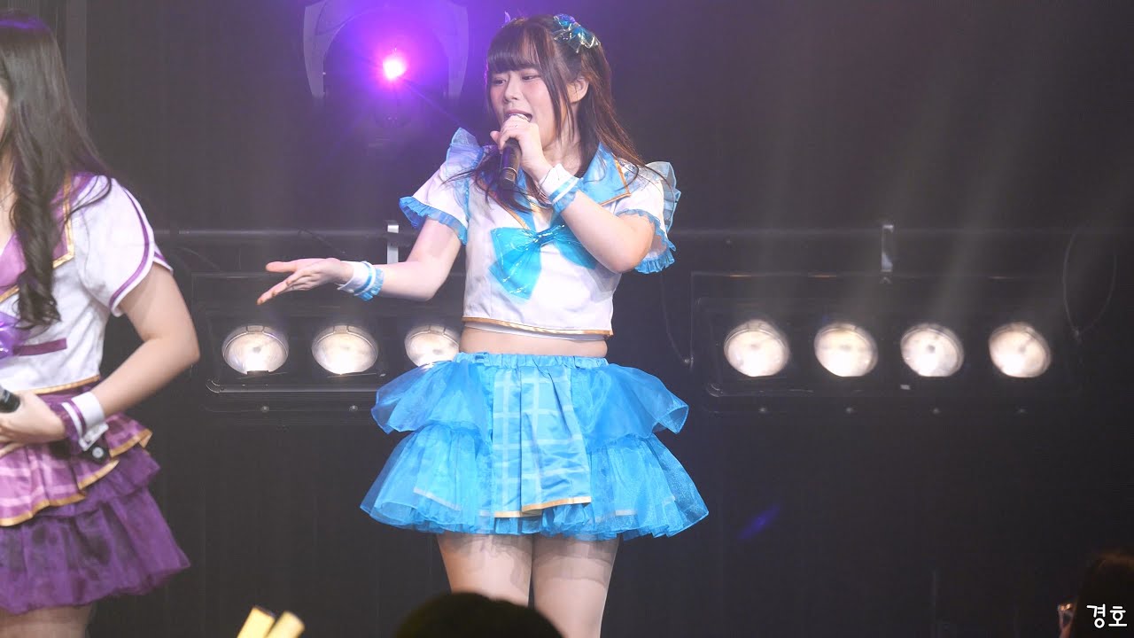 240301 麻浦区坂の詩 아이코메 (AIKOME) 세나 직캠 (@home cafe - あいこめフォーエバー) - YouTube