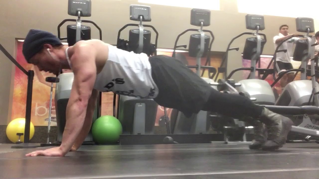 50 8-Count Bodybuilders - YouTube