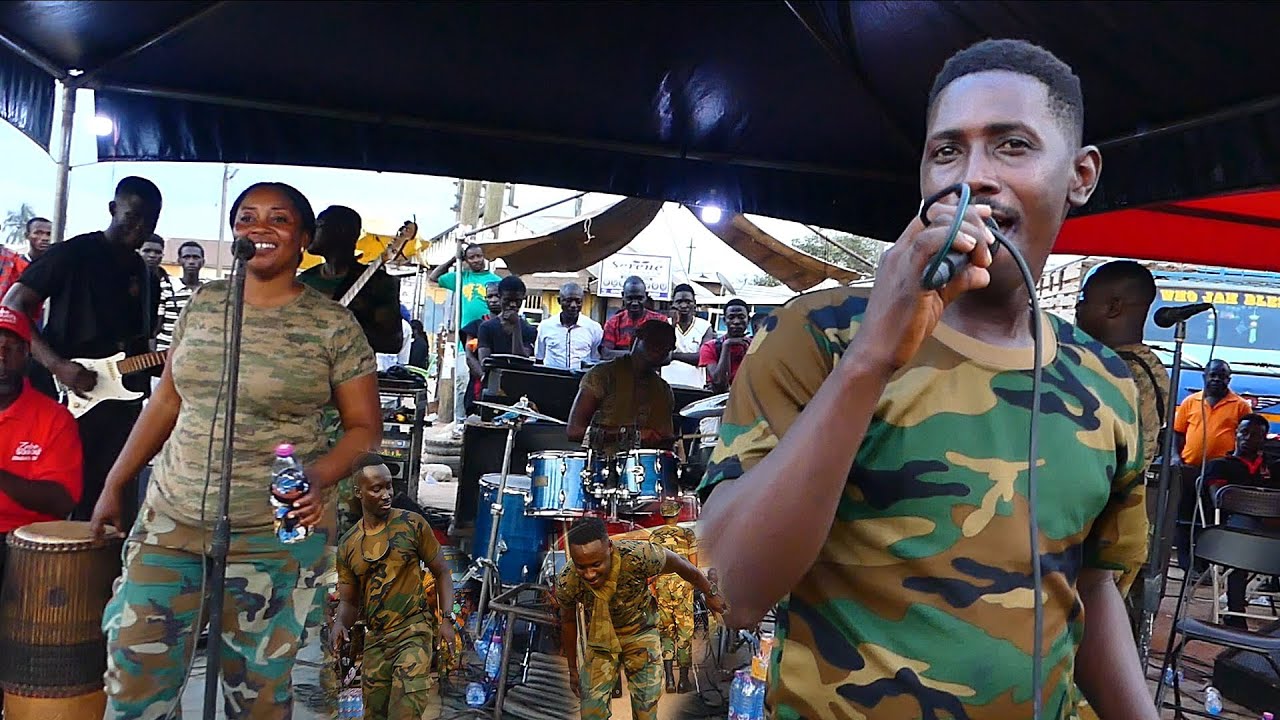 4th dimension band plays ja adofo's adadamu highlife song yaa boatemaa ...