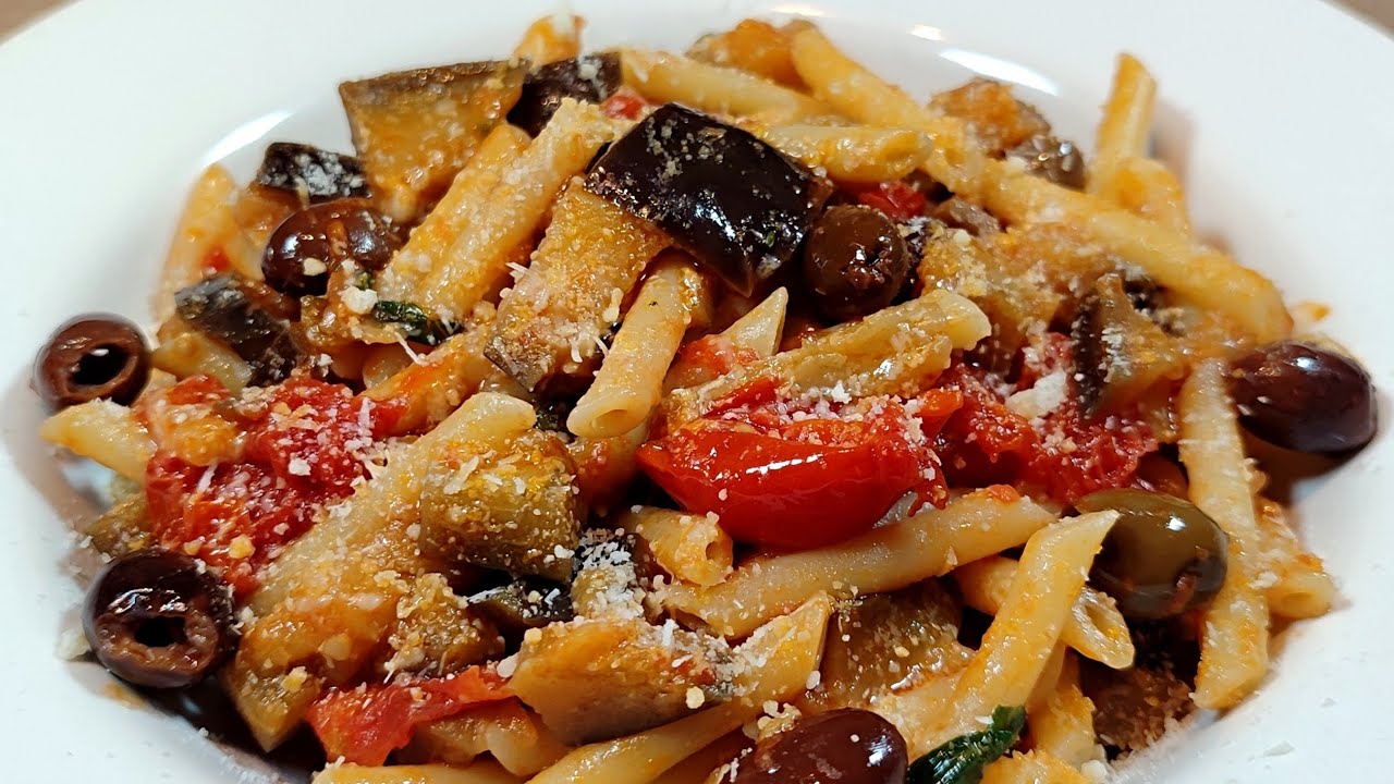 PASTA alla PAESANA - RICETTA che DEVI assolutamente PROVARE subito 👨‍🍳 ...