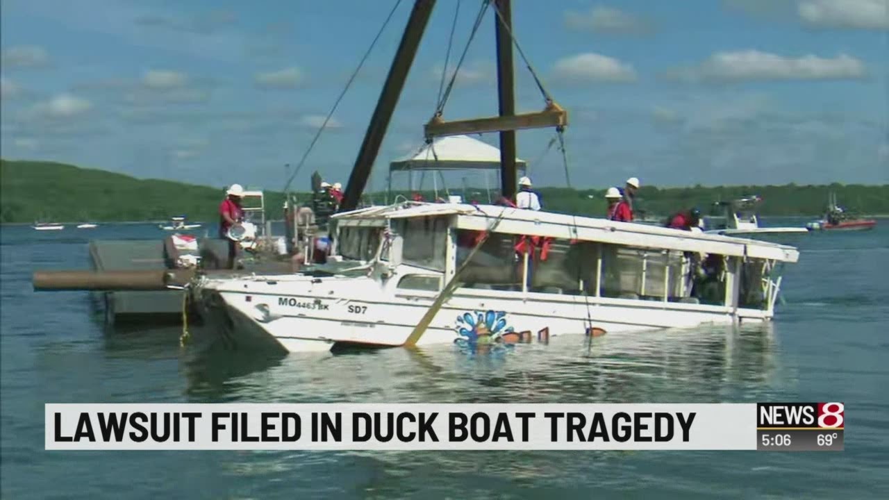 Lawsuit filed in duck boat tragedy - YouTube