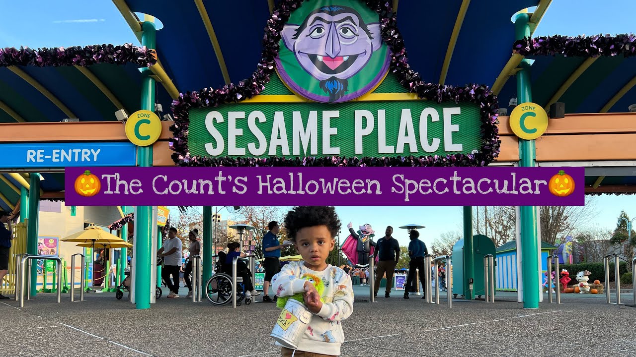Sesame Place: 🎃 The Count's Halloween Spectacular 🎃 - YouTube
