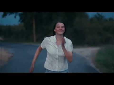 Paradis perdu / Lost Paradise (2012) Pauline Etienne , last scene
