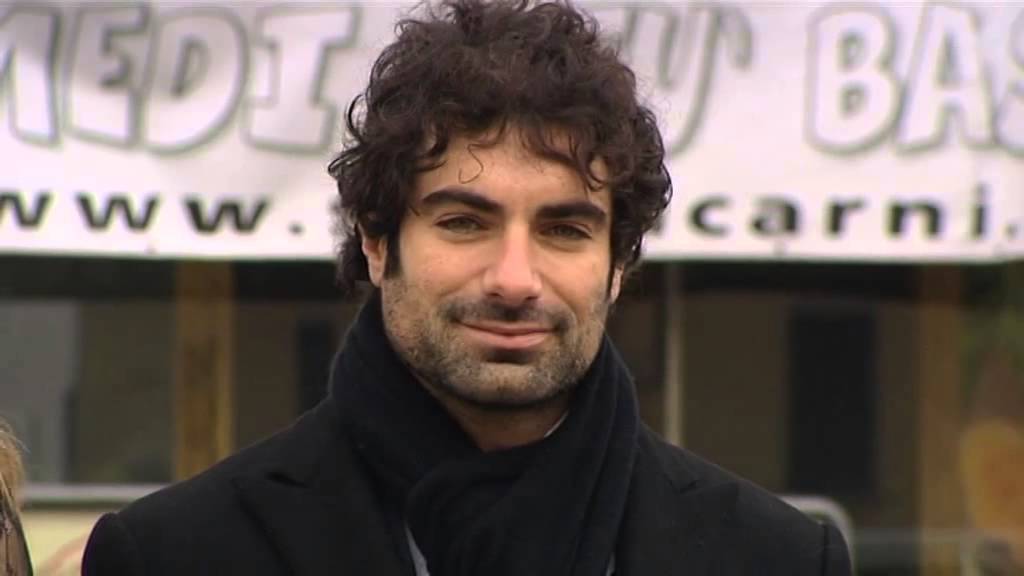 STELLA CARNI DIA WEB - YouTube