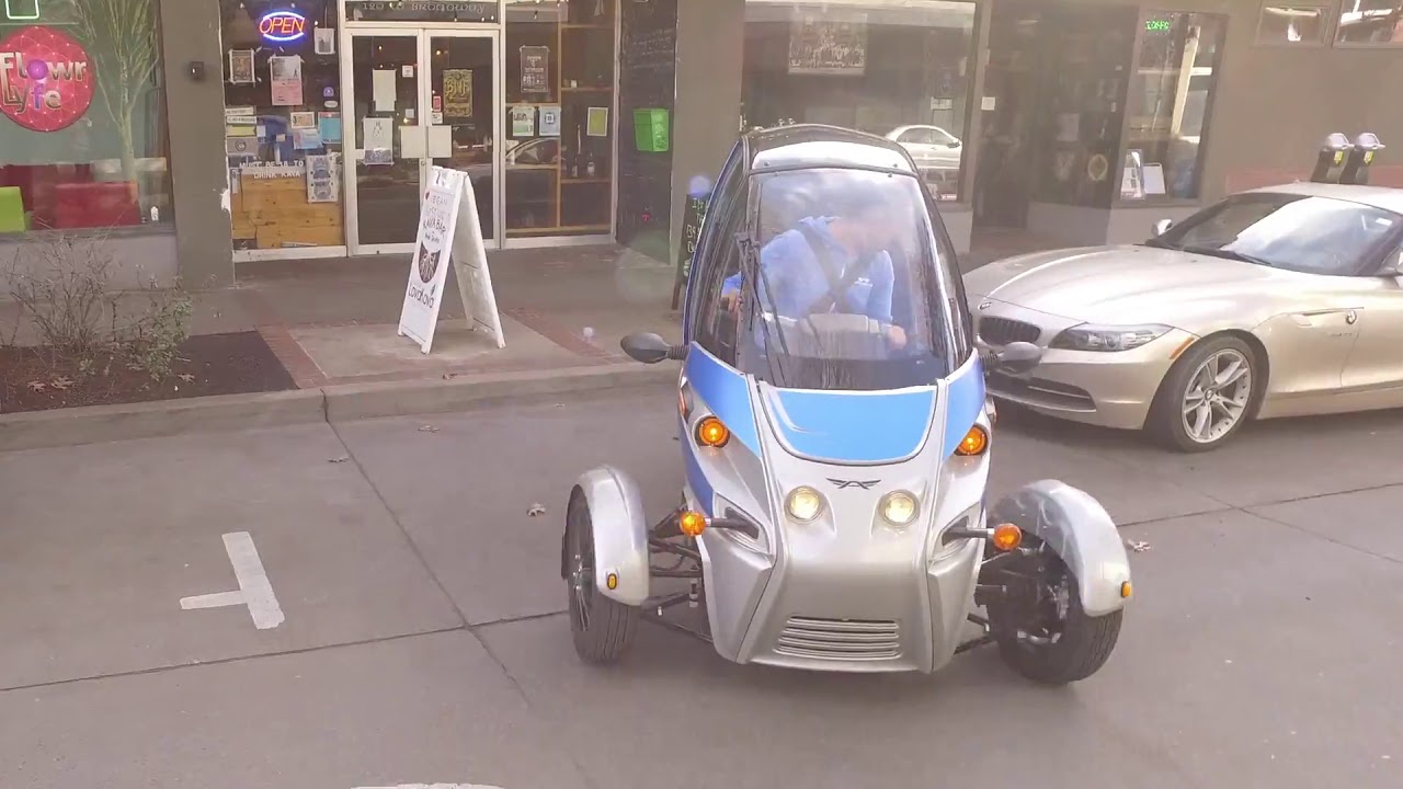 ELECTRIC CAR - ARCIMOTO DELIVERATOR - YouTube