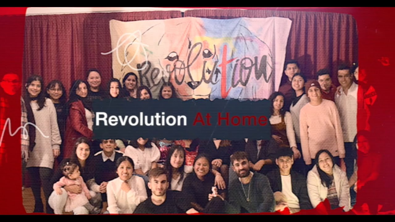 ENTREVISTA A RAQUEL MUÑOZ | REVOLUTIONATHOME - YouTube