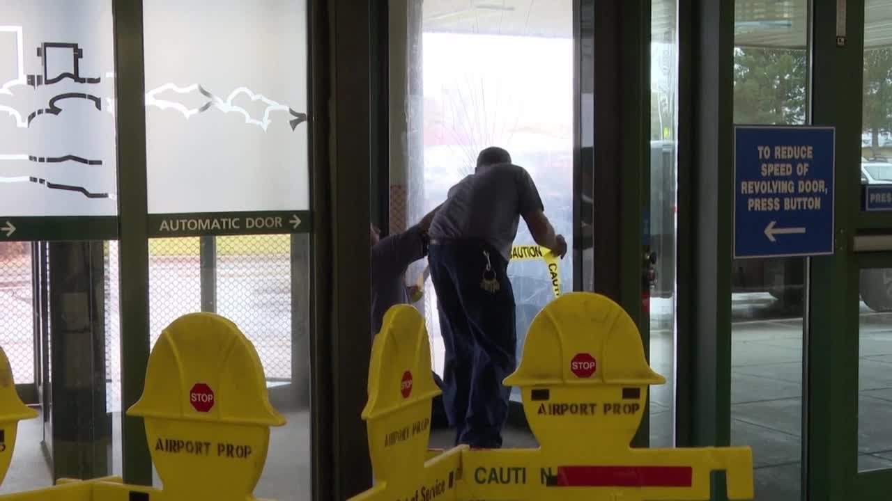 Vandal strikes Billings airport, suspect arrested - YouTube