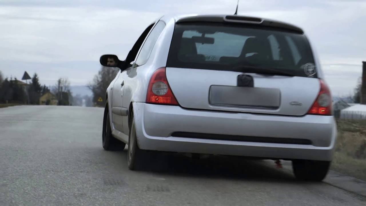 Clio 2 2.0 16V Turbo f4rt swap from 1,5DCI Meglio - YouTube