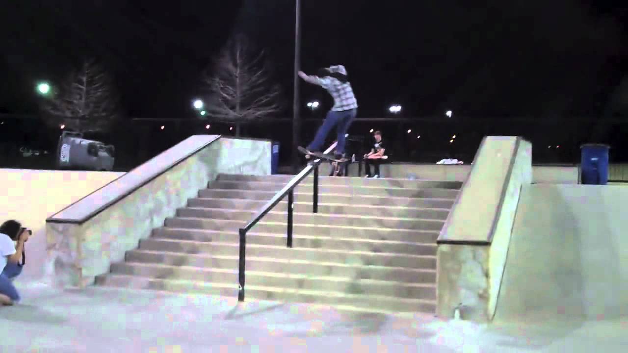 Frontside board side down 11 stairs - YouTube