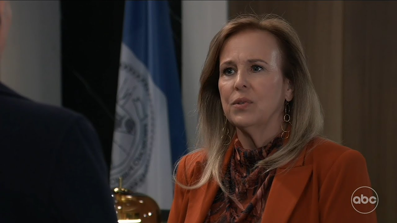 Laura Confronts Cyrus About Stalking Lulu & Has Him Arrested on General ...