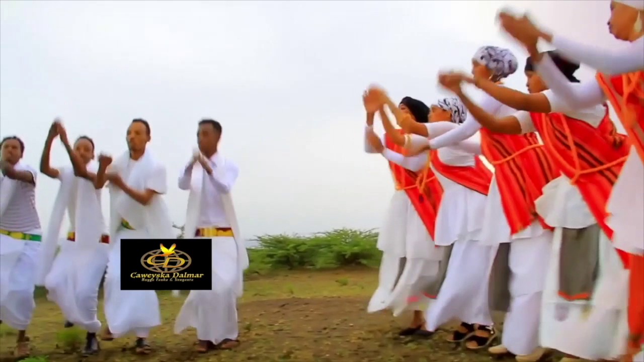 Dhaanto Cusub | Indhacad - YouTube