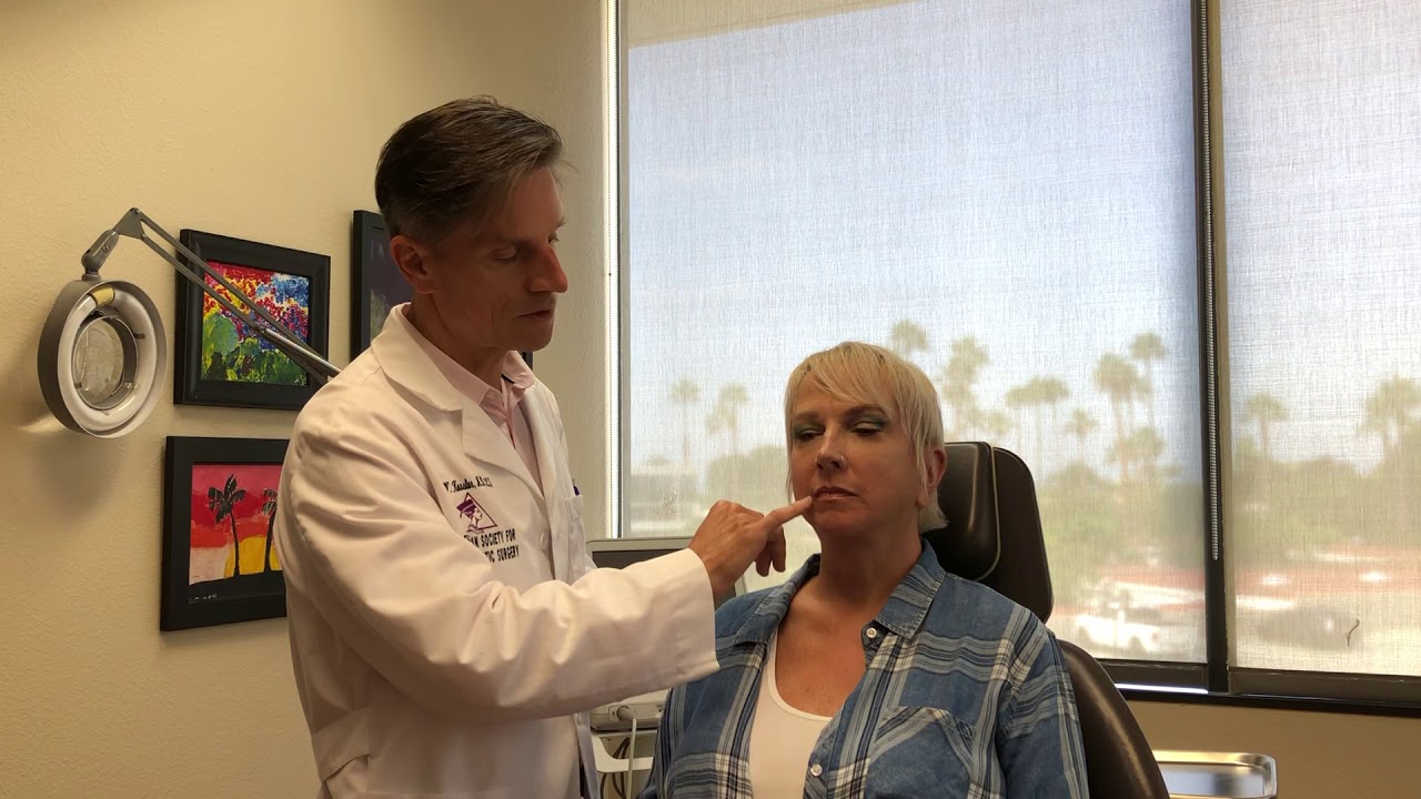 Dr. Kessler treating the pre-Jowls & Marionette lines of the face with ...
