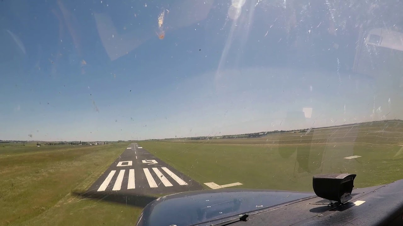 Landing LFFK F GJKU Cessna 172 - YouTube
