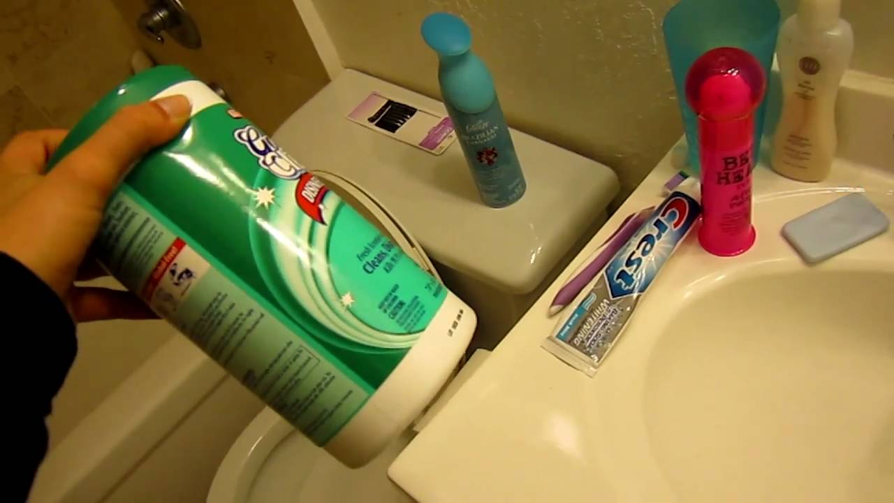 Cleaning my bathroom - YouTube