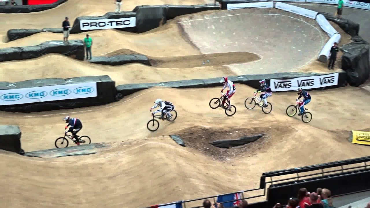 2014 07 23 WK BMX Rtd cruiser kwart finale race 15 - YouTube