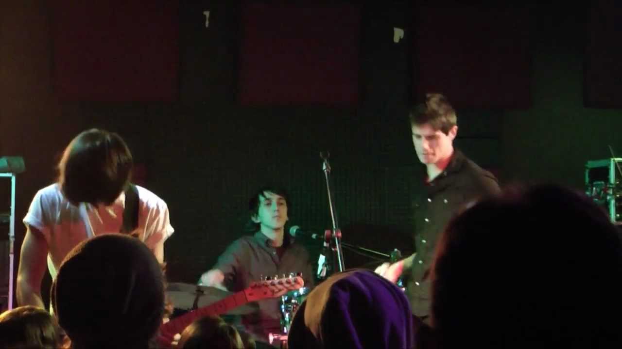 Scarlet Machine, In My Dreams, Dec-2011 - YouTube