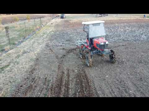 Q-Hoe Weeding Machine 4-Row on Kubota GR16