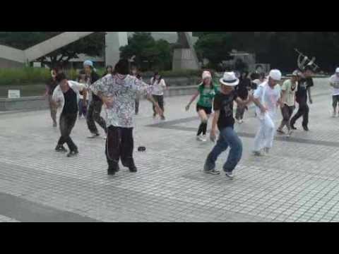 【仏だのん】Bad Apple!! dance with everyone in Nagoya - YouTube