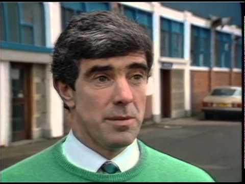 FOOTBALL - HAMILTON, BRYAN - YouTube