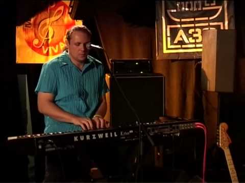 United - Keserű Méz (Koncertfelvétel, Budapest, A38 hajó, 2008)