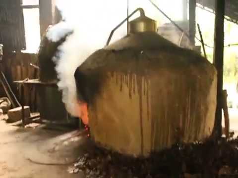 Cinnamon Leaf Oil Distillation - YouTube