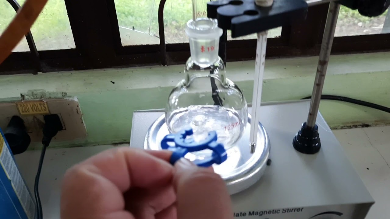 Securing Reflux Set-up Using Clamps - YouTube