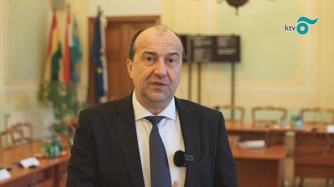 Dr. Molnár Attila polgármester tájékoztatója - YouTube