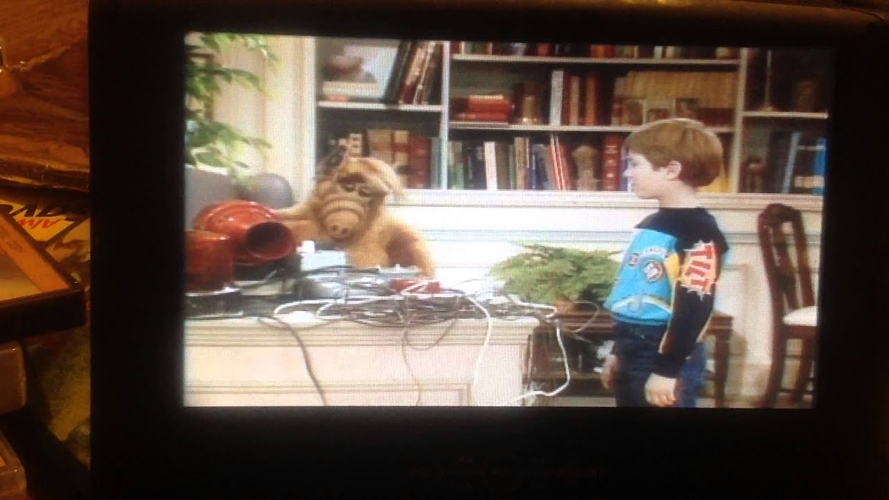 Alf set up Home security system - YouTube