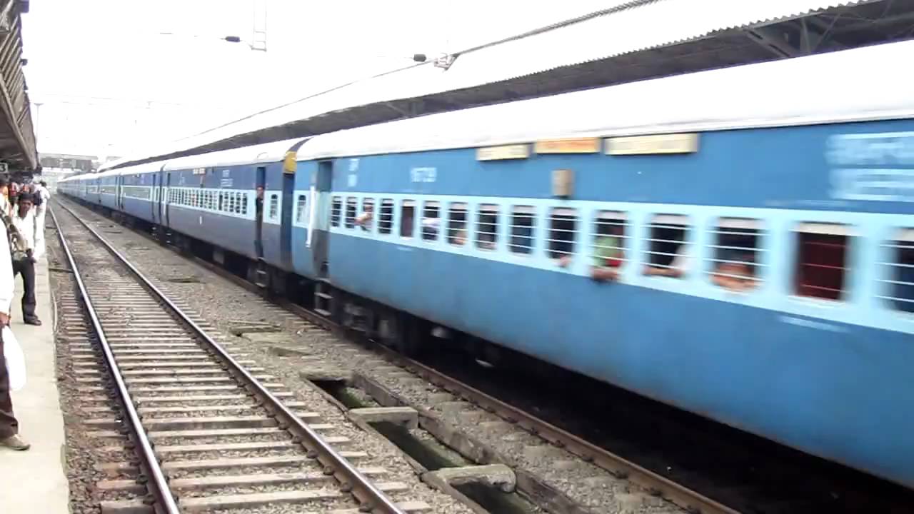Ranakpur Express wid a WCAM2P - YouTube