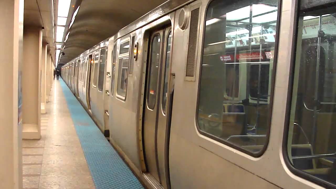 CTA Transit: 1981 Budd Company 2700 Series "L" Cars Red Line Train at ...