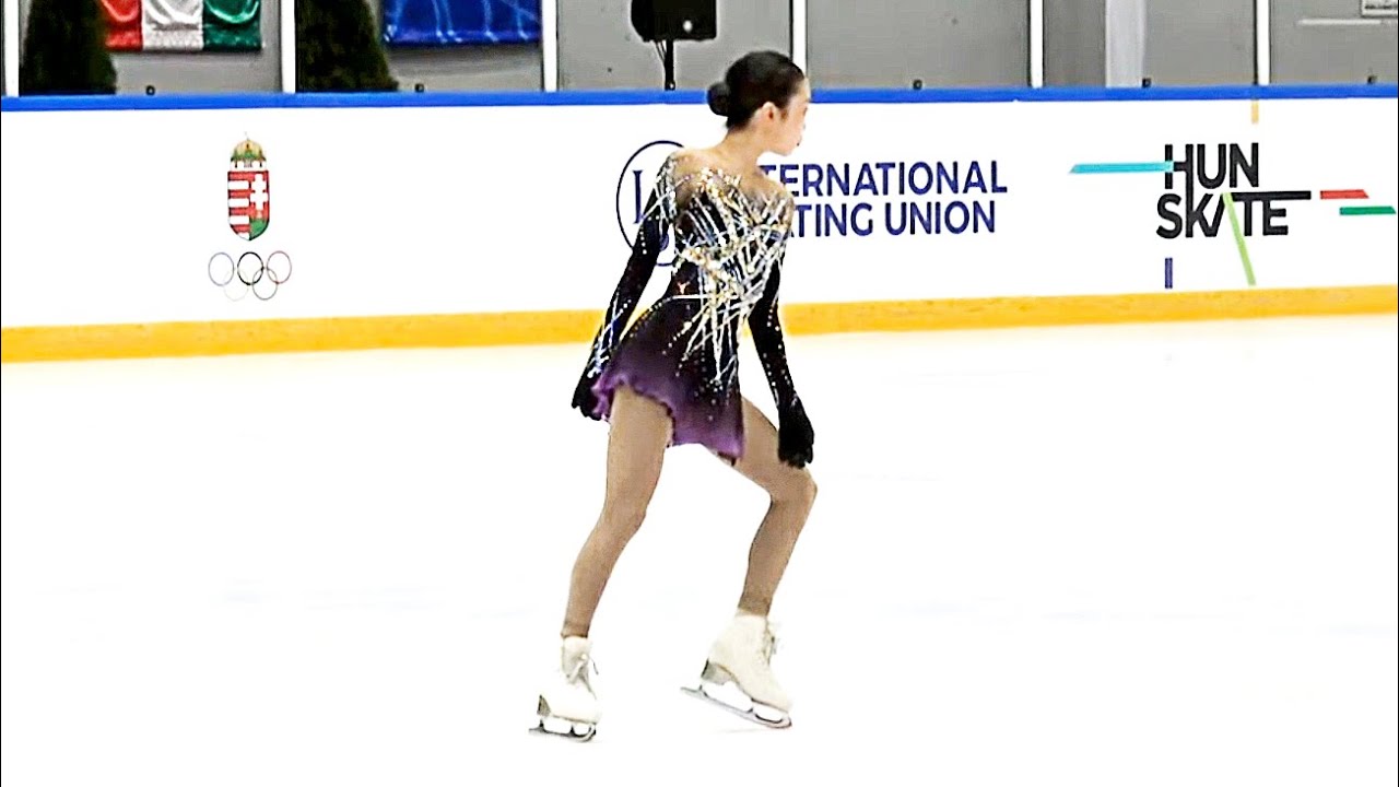 이효린 Hyorin LEE SP (Junior) - Budapest Trophy 2022 - YouTube