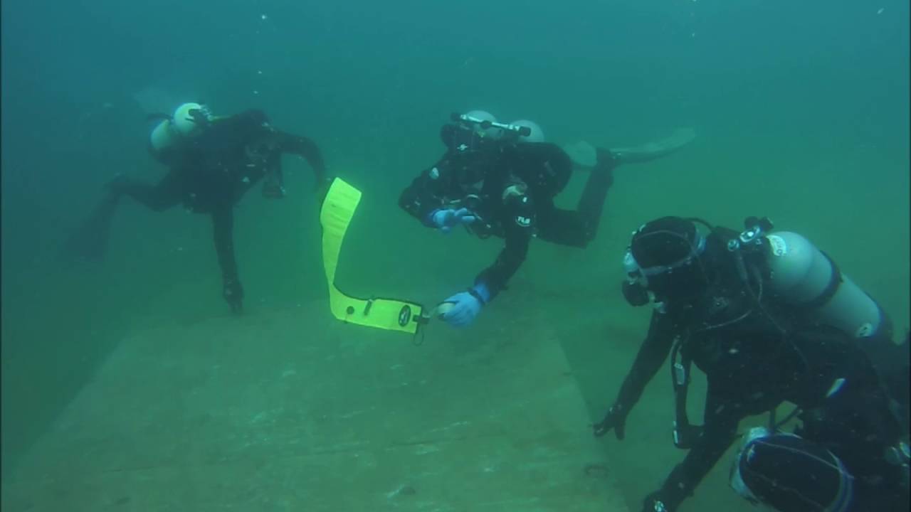 Advance SCUBA Class Dives - YouTube