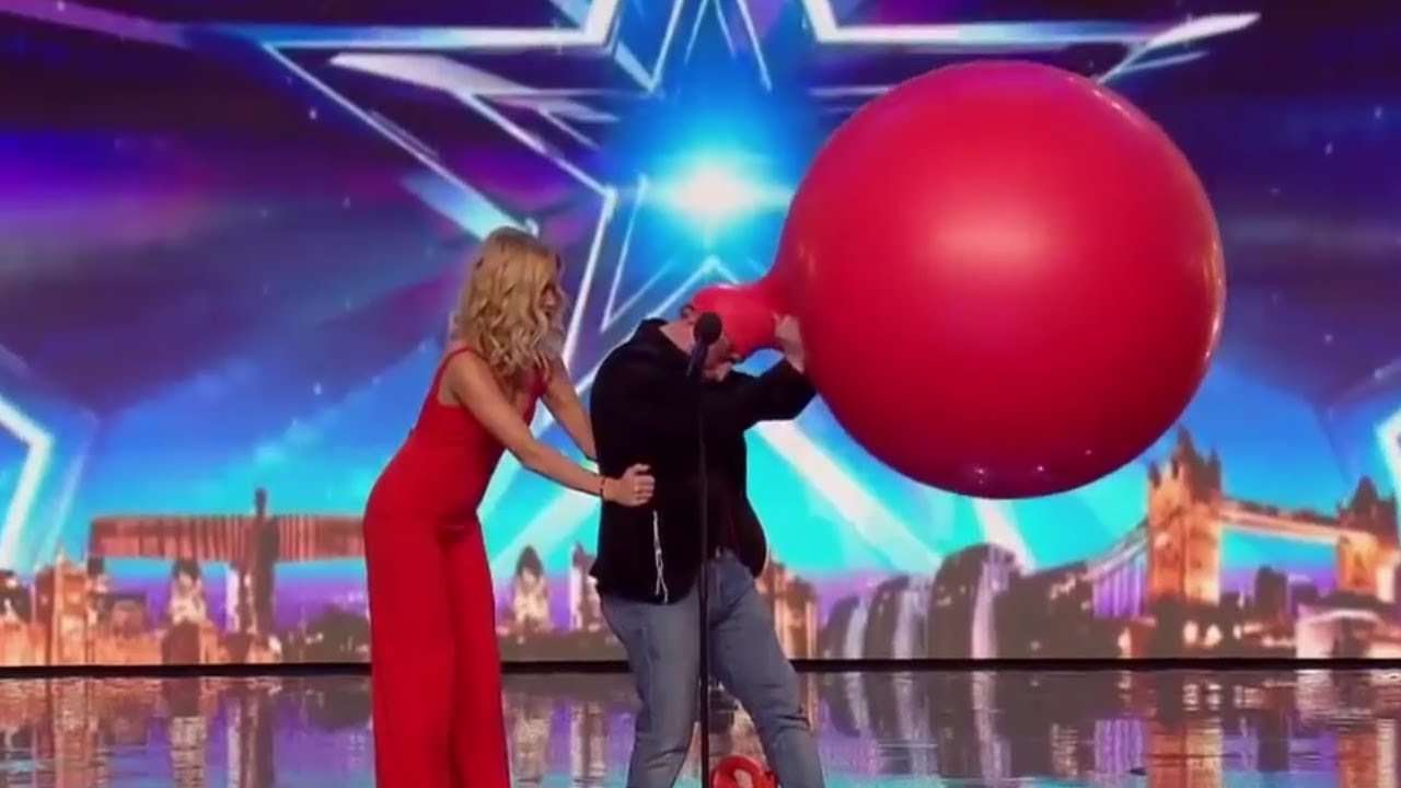 Amazing Balloon Magic Trick on American got talent - YouTube