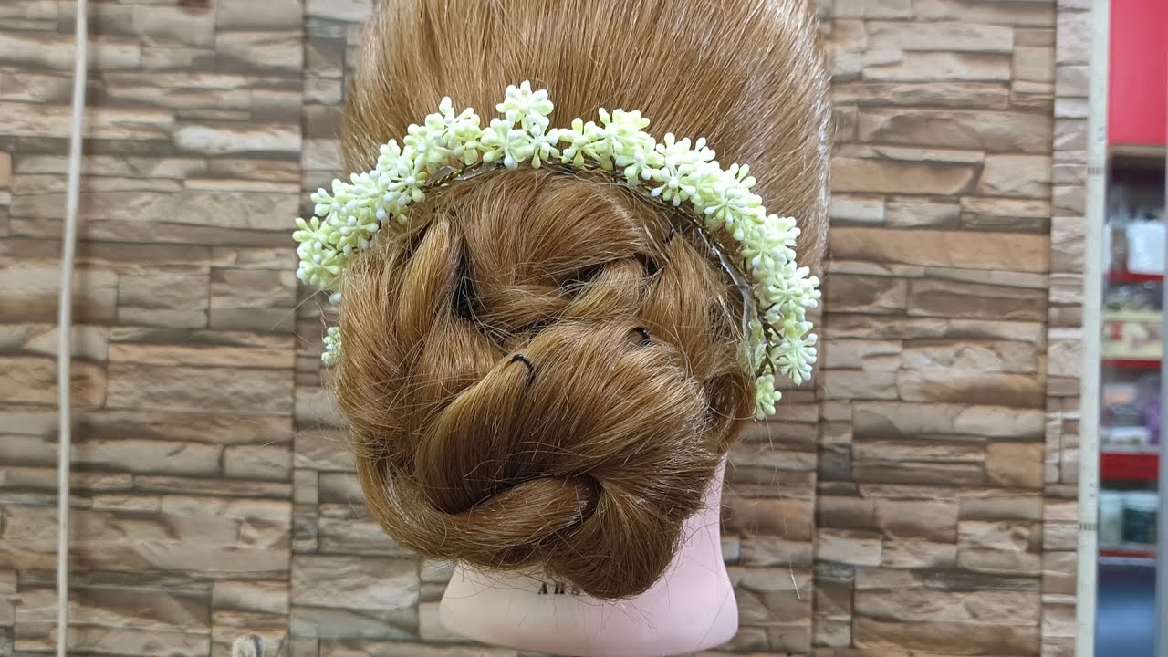 Easy 2 minutes bun hairstyle | Have you tried this viral bun tutorial ...