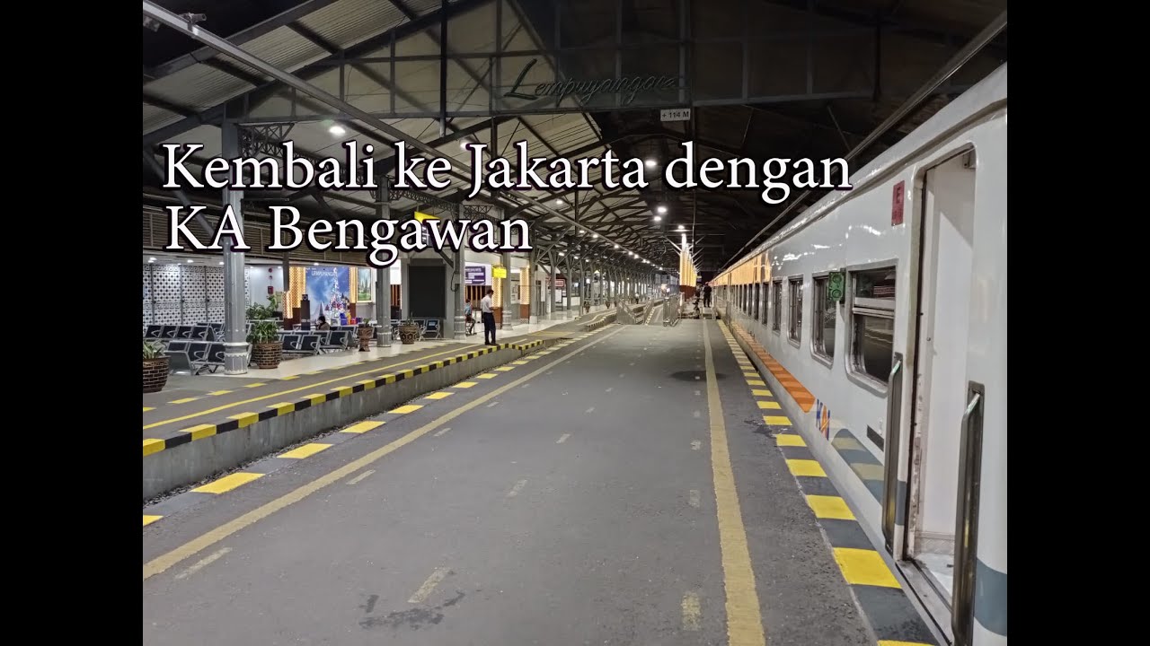 Perjalanan malam bersama KA Bengawan menuju Jakarta - YouTube