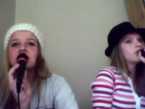 Two girls singing This Love by Maroon5 on singstar - YouTube
