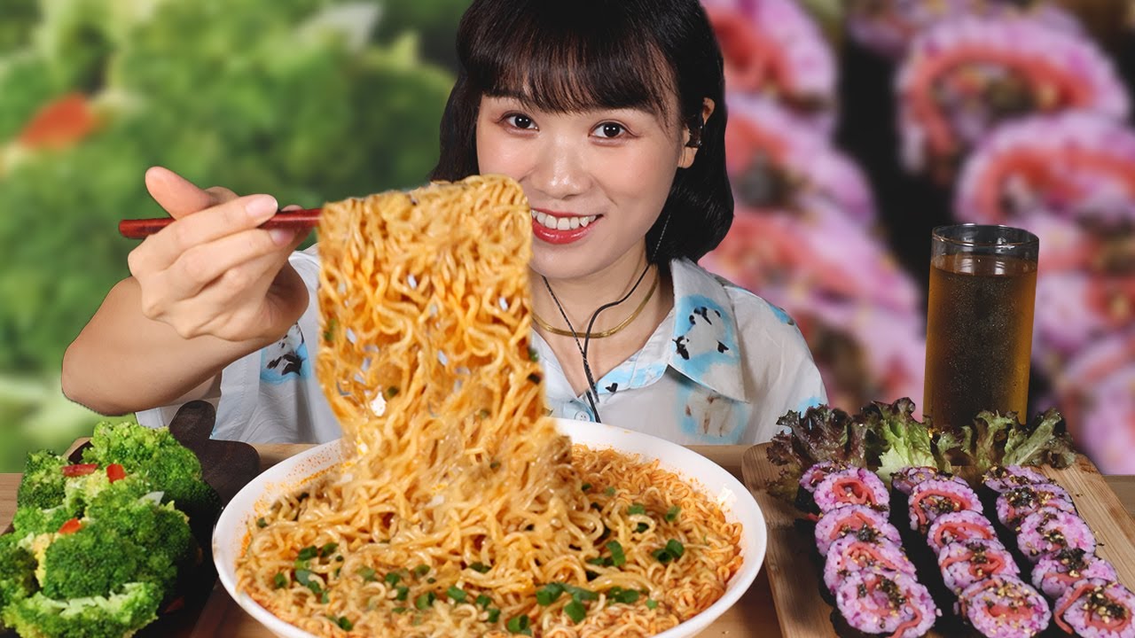 SUB)Mukbang/Purple rice balls with soup noodles/eating with KiKi/ASMR Eating/EATING SOUNDS - YouTube