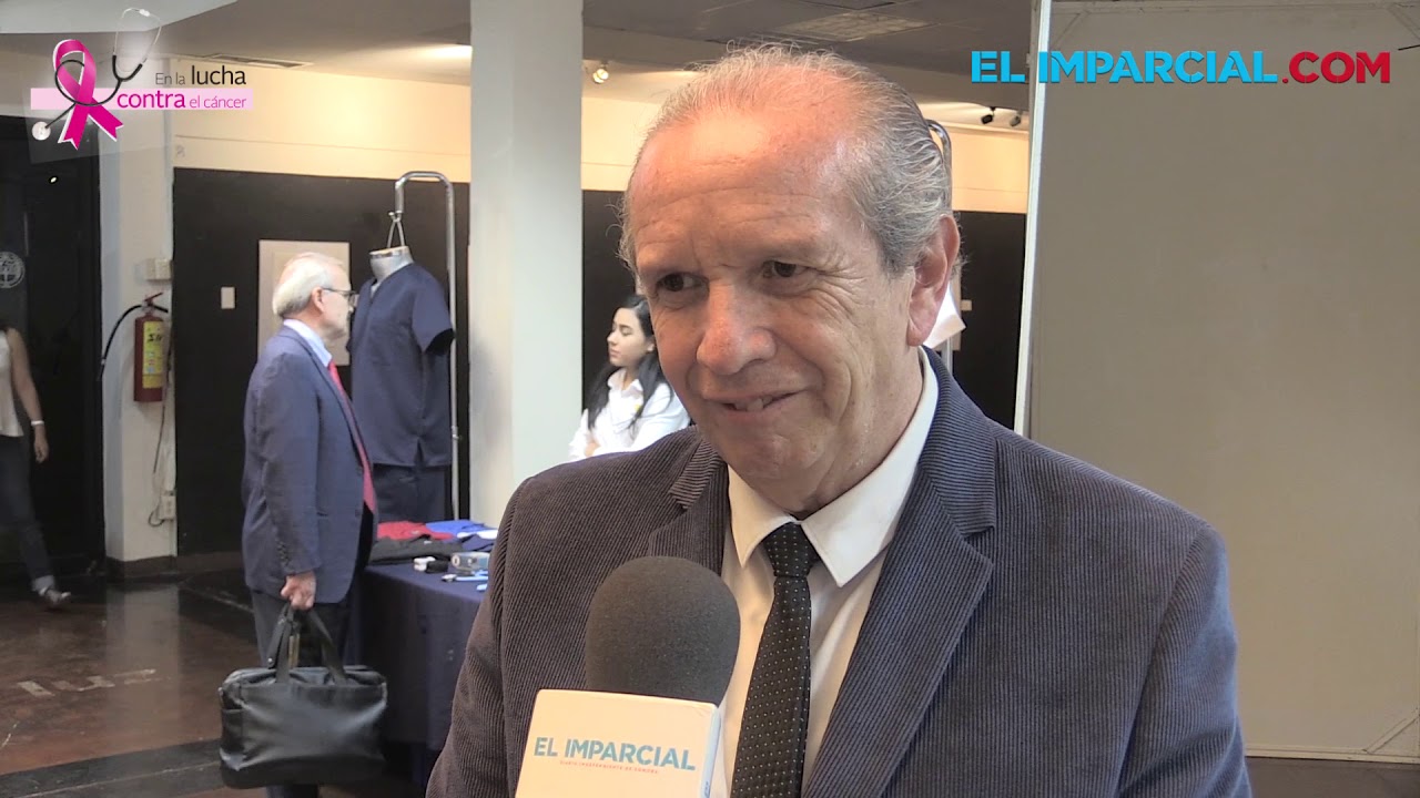 Mes de la lucha contra el cáncer de mama: Dr Luis Delgado Reyes - YouTube