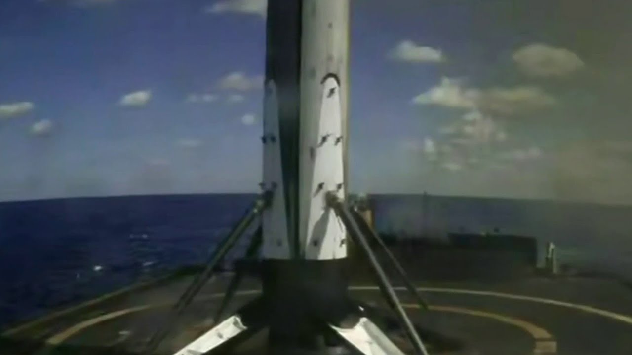 NASA, SpaceX successfully land drone ship in Crew-5 mission - YouTube