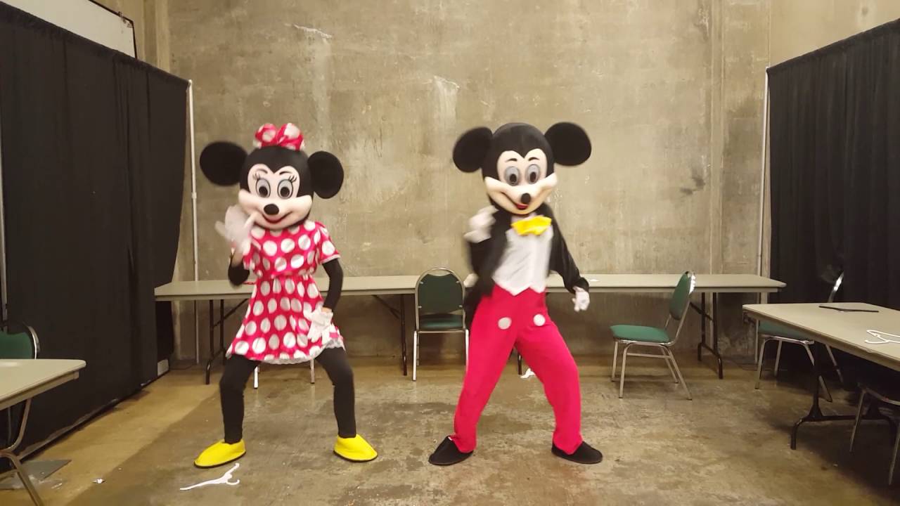 Mickey & Minnie hip hop - YouTube
