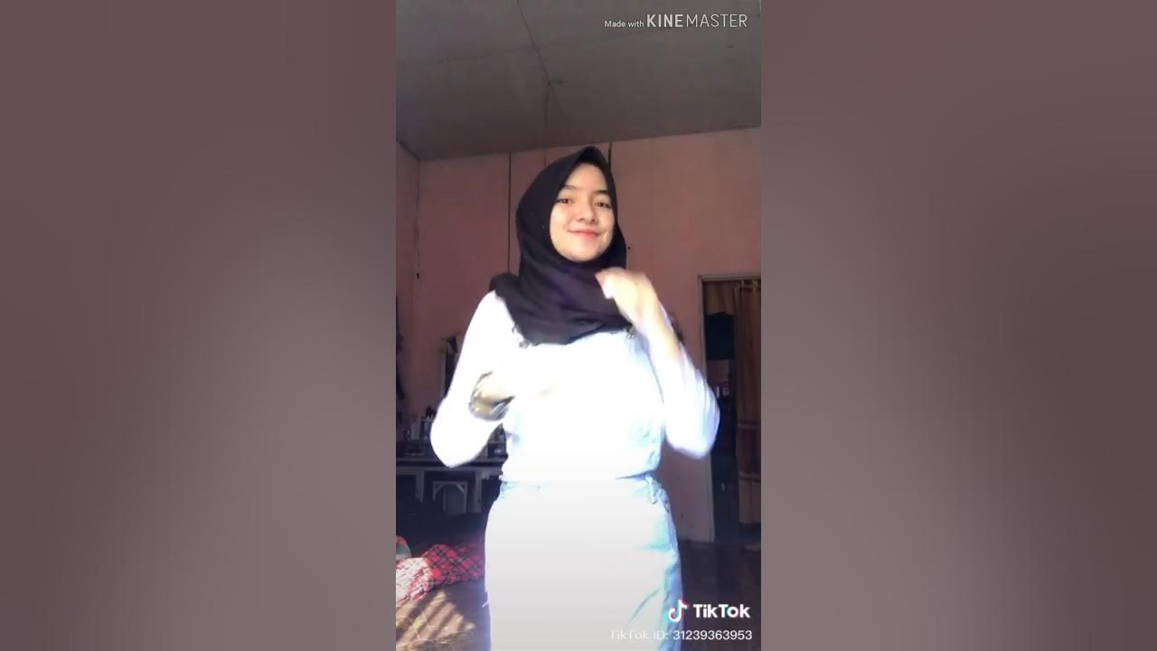 TERBARU!!! TIK TOK JILBAB + CANTIK BIKIN SENYUM SENDIRI!! - YouTube