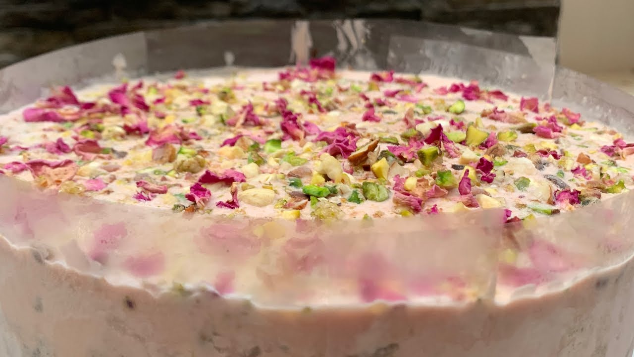 Rose petal ice-cream preparation - YouTube