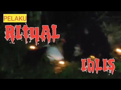 Pelaku Ritual Iblis, kepo in perempuan ber mesra dengan Wowo