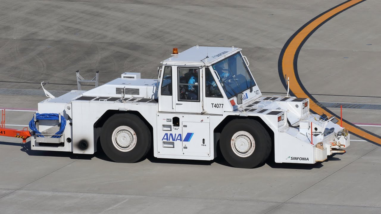 [GSE MovieSeries#02] SINFONIA TD-3000T Pushback Truck （シンフォニア・トーイング ...