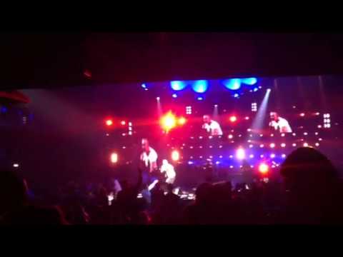 Ποναει η αγαπη μου - Στελιος Ροκος live - YouTube
