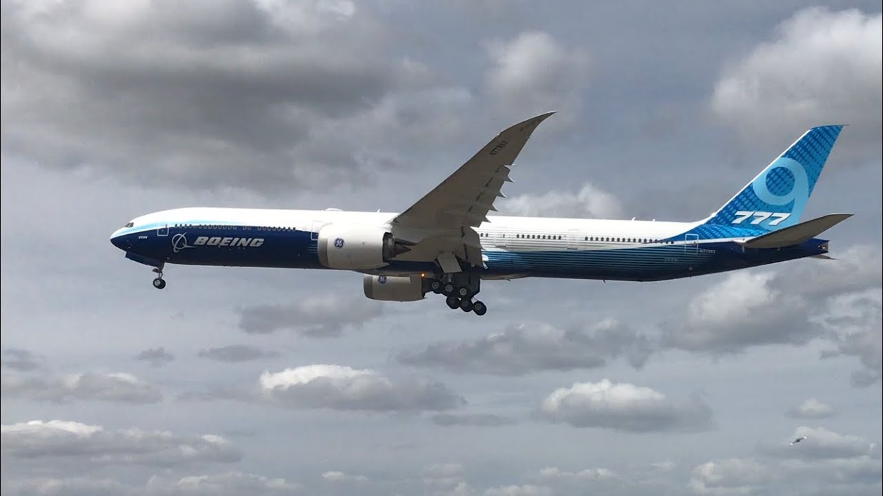 Boeing 777-9X | N779XX | First Flight - YouTube