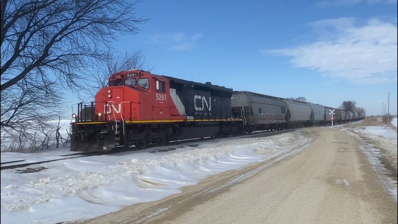 L56391 06 featuring CN 5261-rebuilt SD40-2W - YouTube