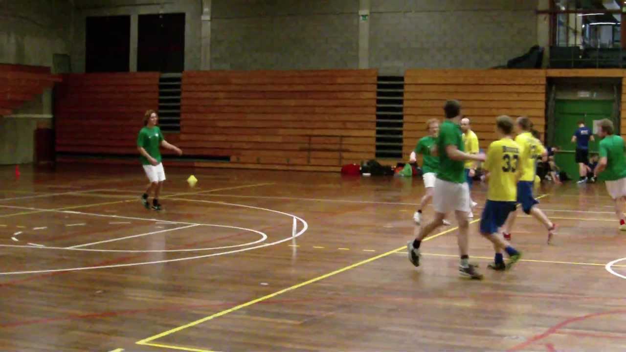 How To Drop the Pulll ULTIMATE FRISBEE BUIC - YouTube