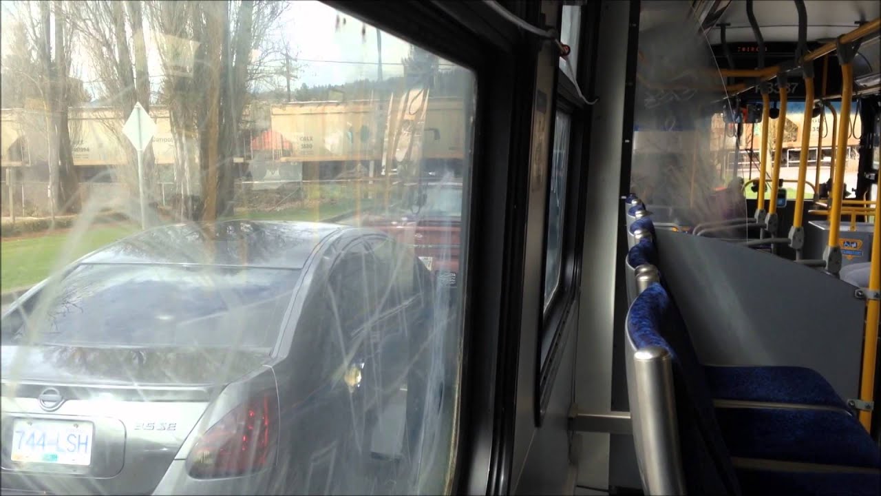 Vancouver Translink 2006 New Flyer C40LFR P3337 - YouTube